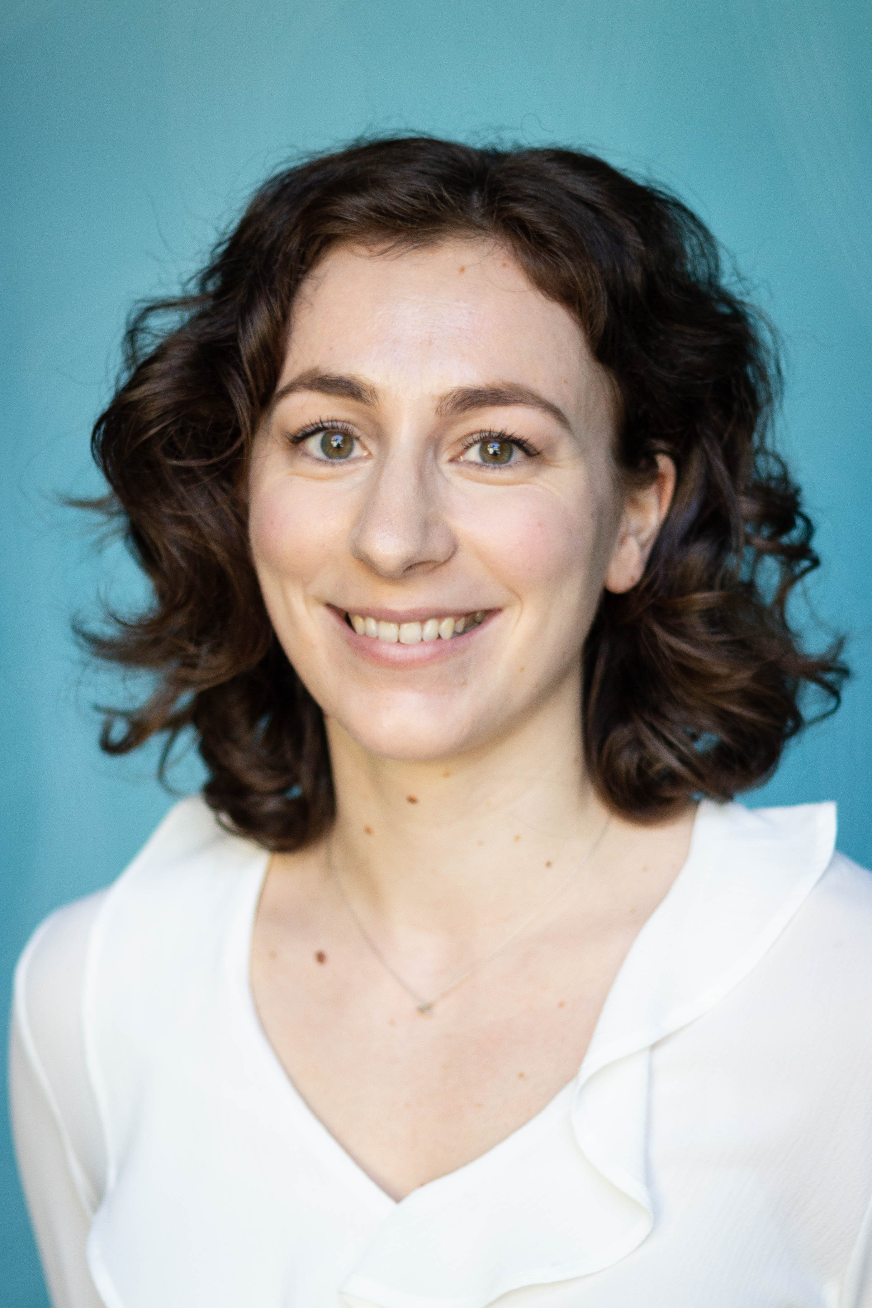 Teuta Kukleci Successfully Defends Master's Thesis – PRIO Centre on ...